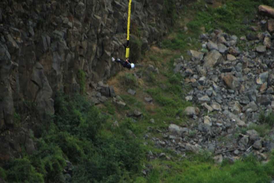 Crooked River Gorge with Bungee Jumping. – Inyour Face Images