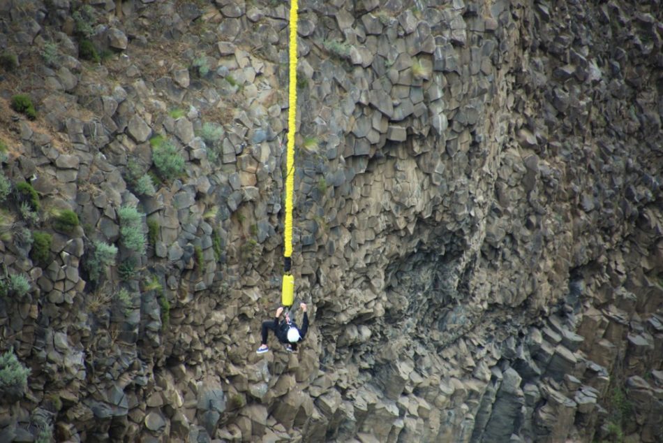 Crooked River Gorge with Bungee Jumping. – Inyour Face Images
